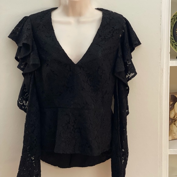 BCBGMaxAzria | Tops | Bcbg Long Sleeve Blouse | Poshmark